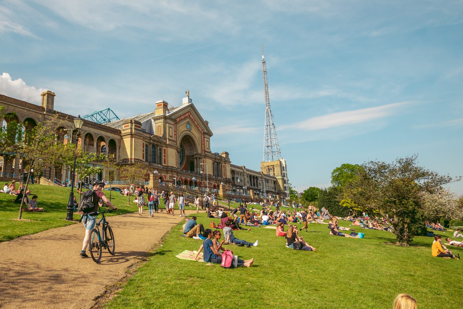 Explore The Park at Alexandra Palace