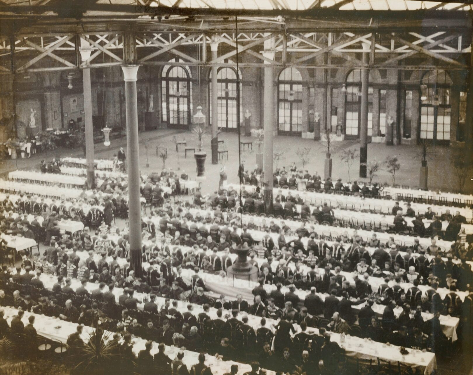 Banquets at the Palace