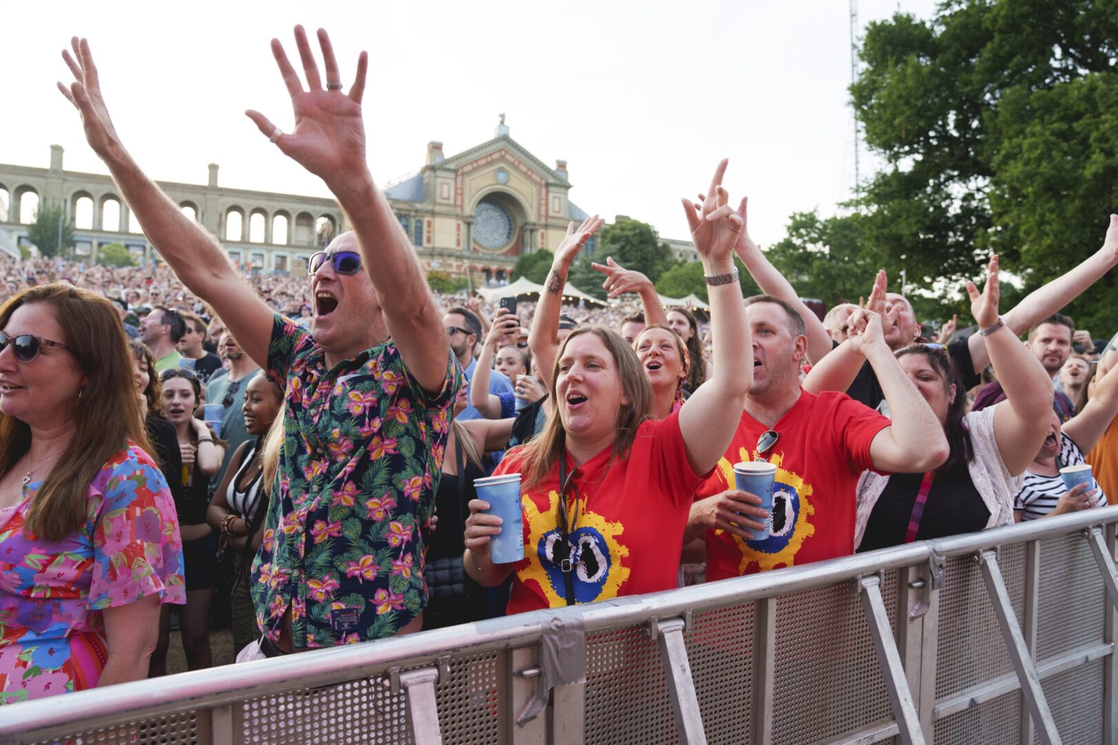 Getting our rocks off with Primal Scream live in the open air ...