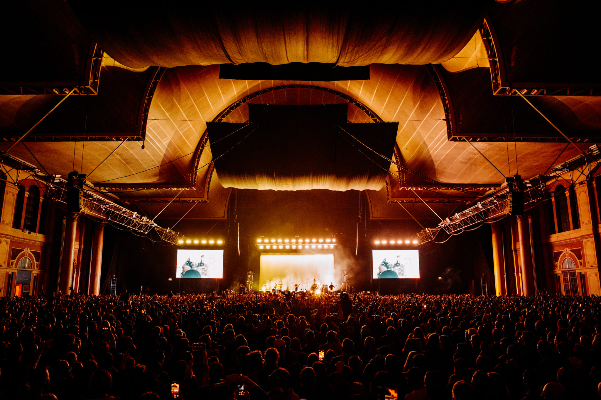 Jamie T is back in the game at Ally Pally - pictures, reactions and setlist